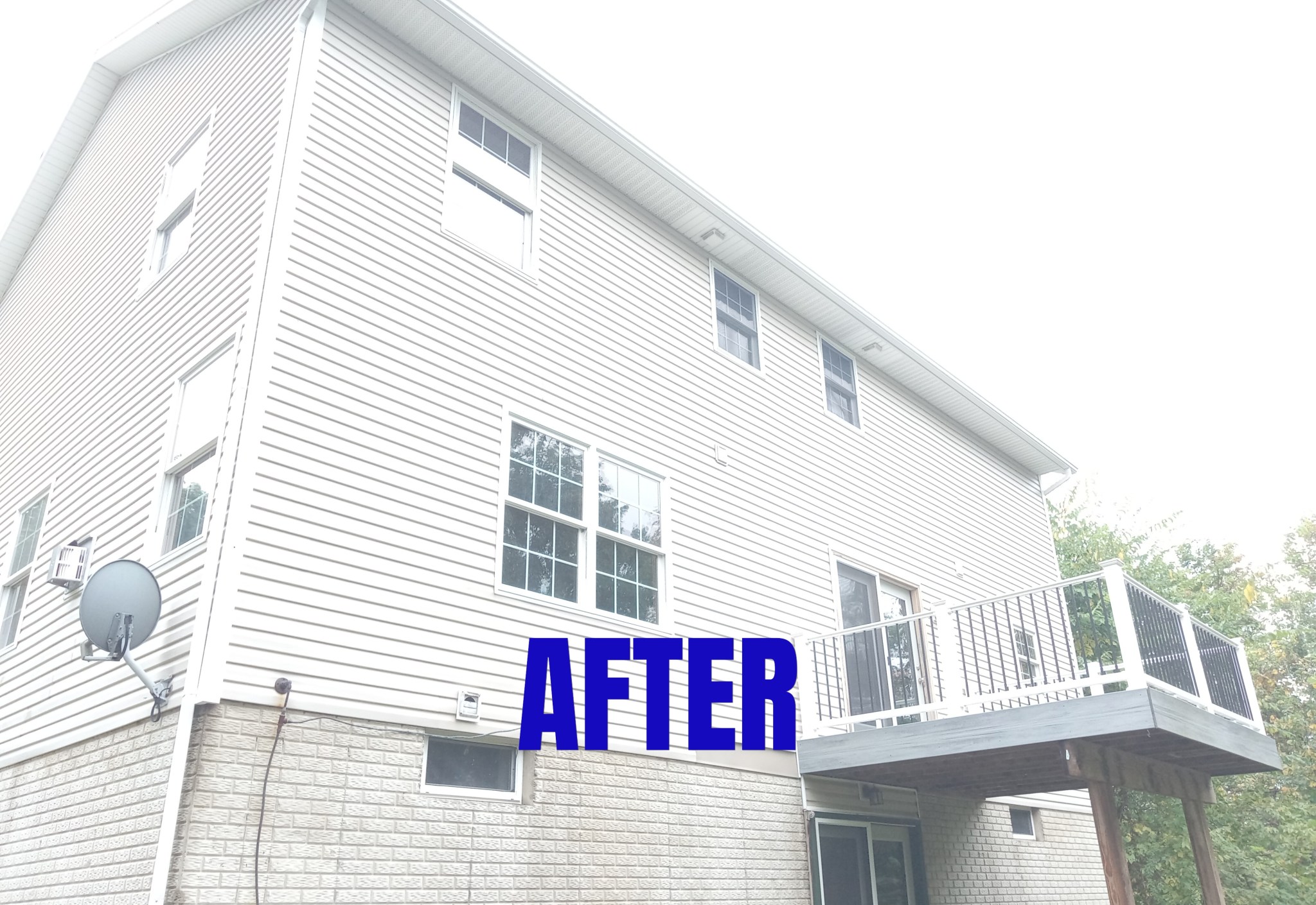 The Ultimate Guide to Soft Washing Siding Safely – So Clean Solutions